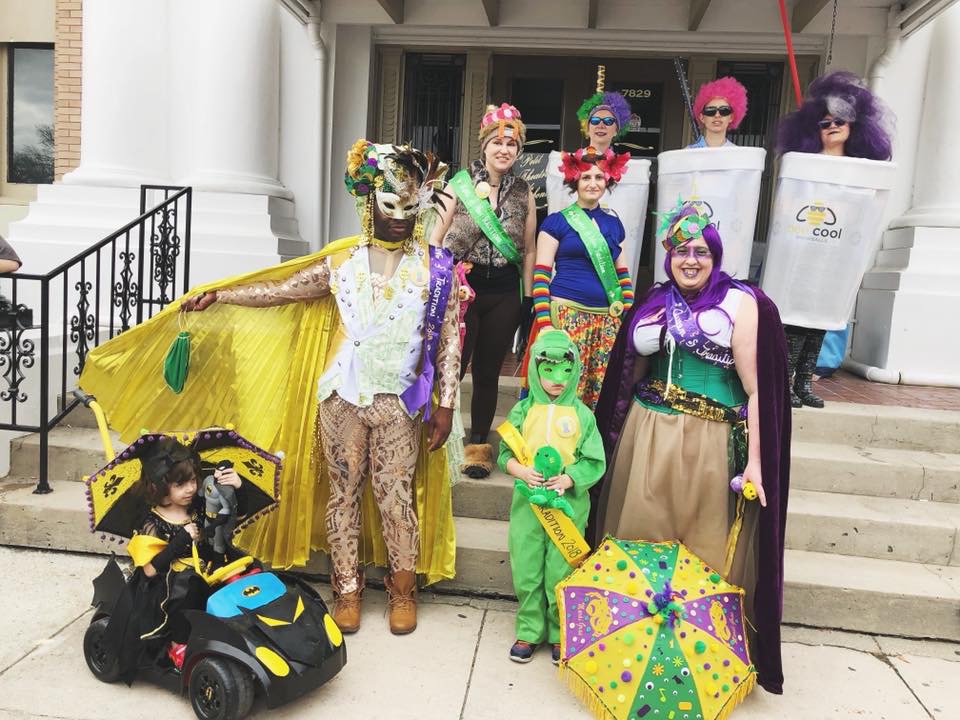 Parade & COSTUME CONTEST – Krewe of Tradition